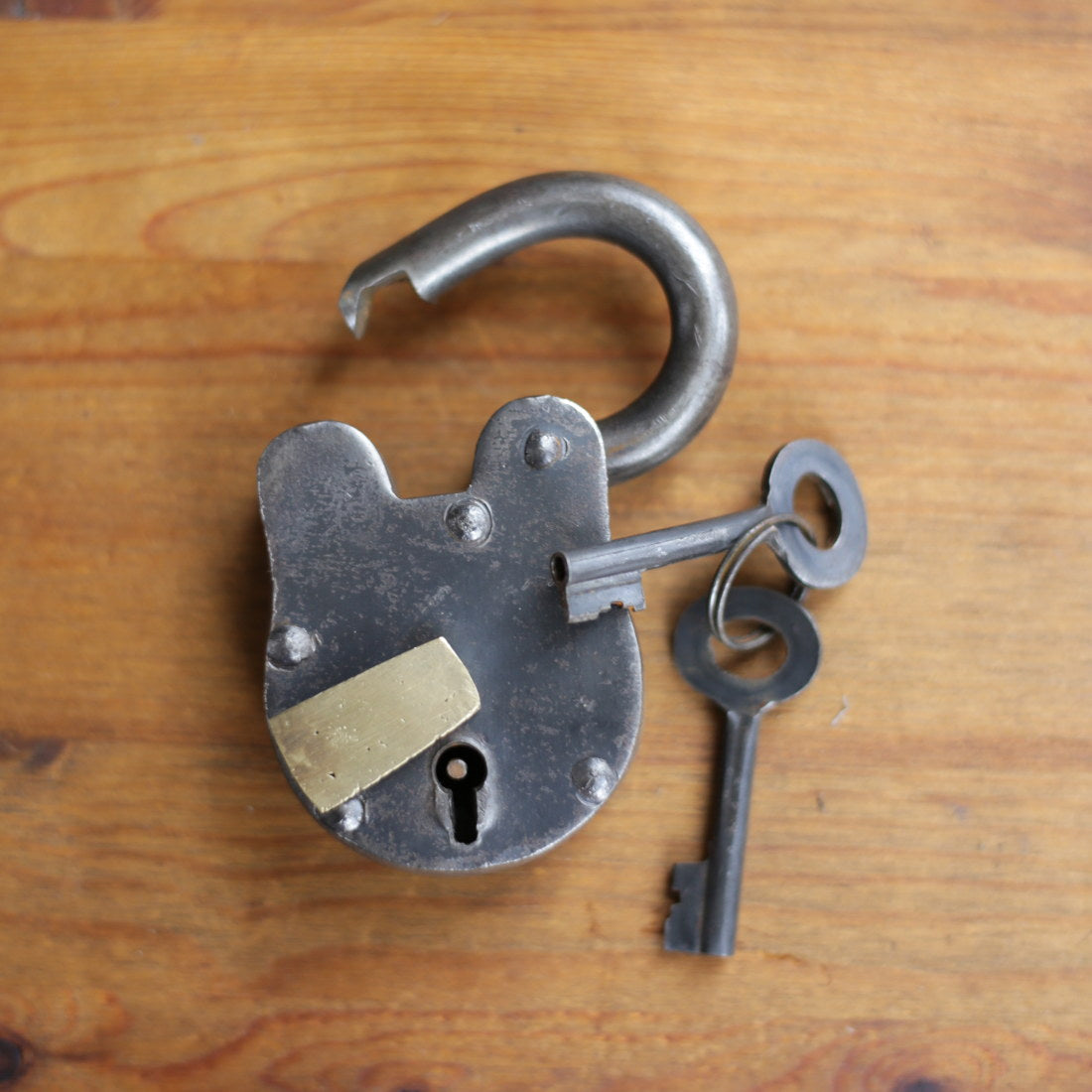 Sturdy Iron Padlocks Small – Townsends