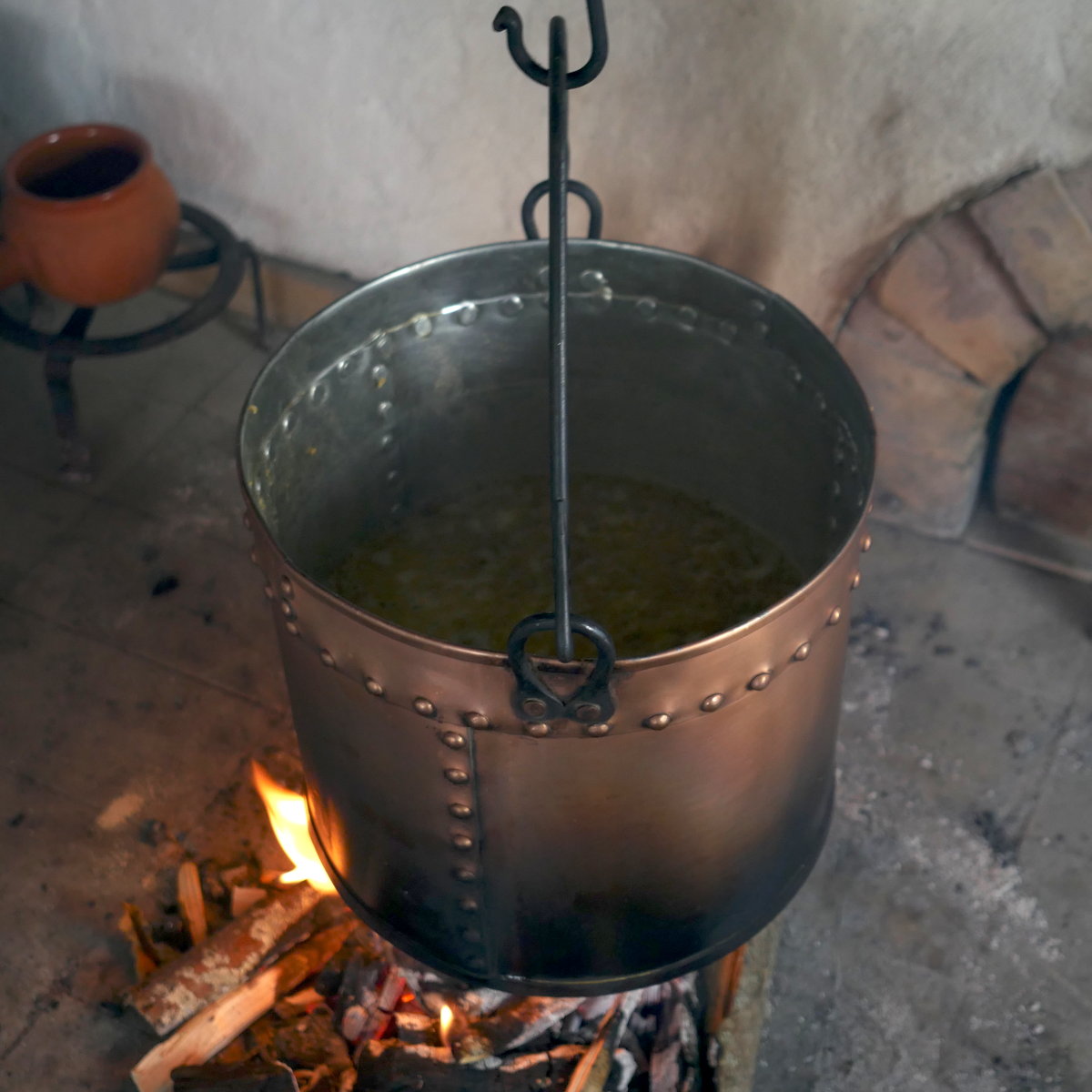Riveted Copper Kettle – Townsends